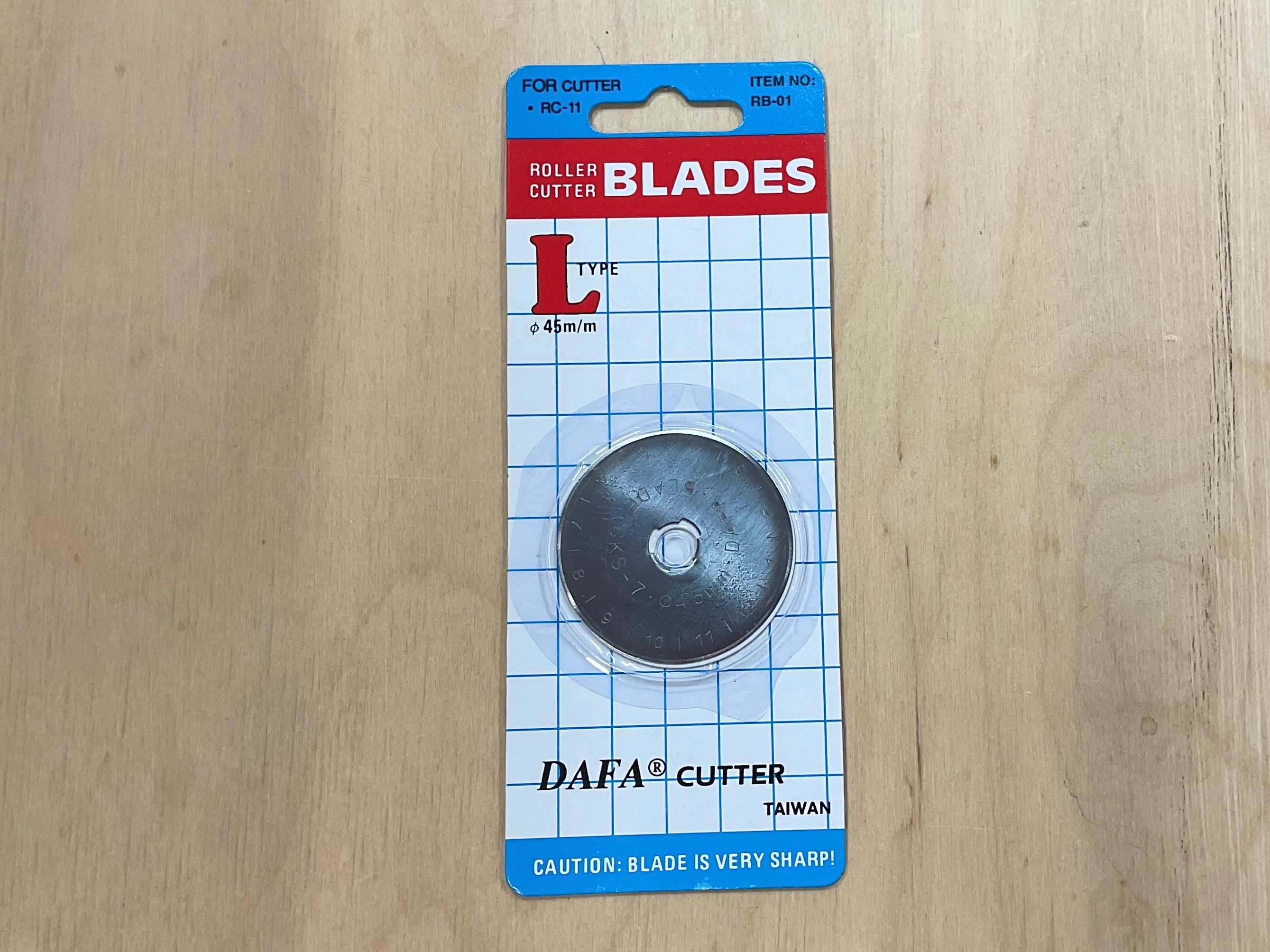DAFA Rotary Cutter Blade 45mm – Little Legs Fabrics